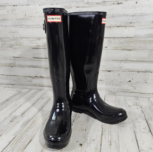 Hunter | Shoes | Hunter Glossy Black Tall Rain Boots | Poshmark